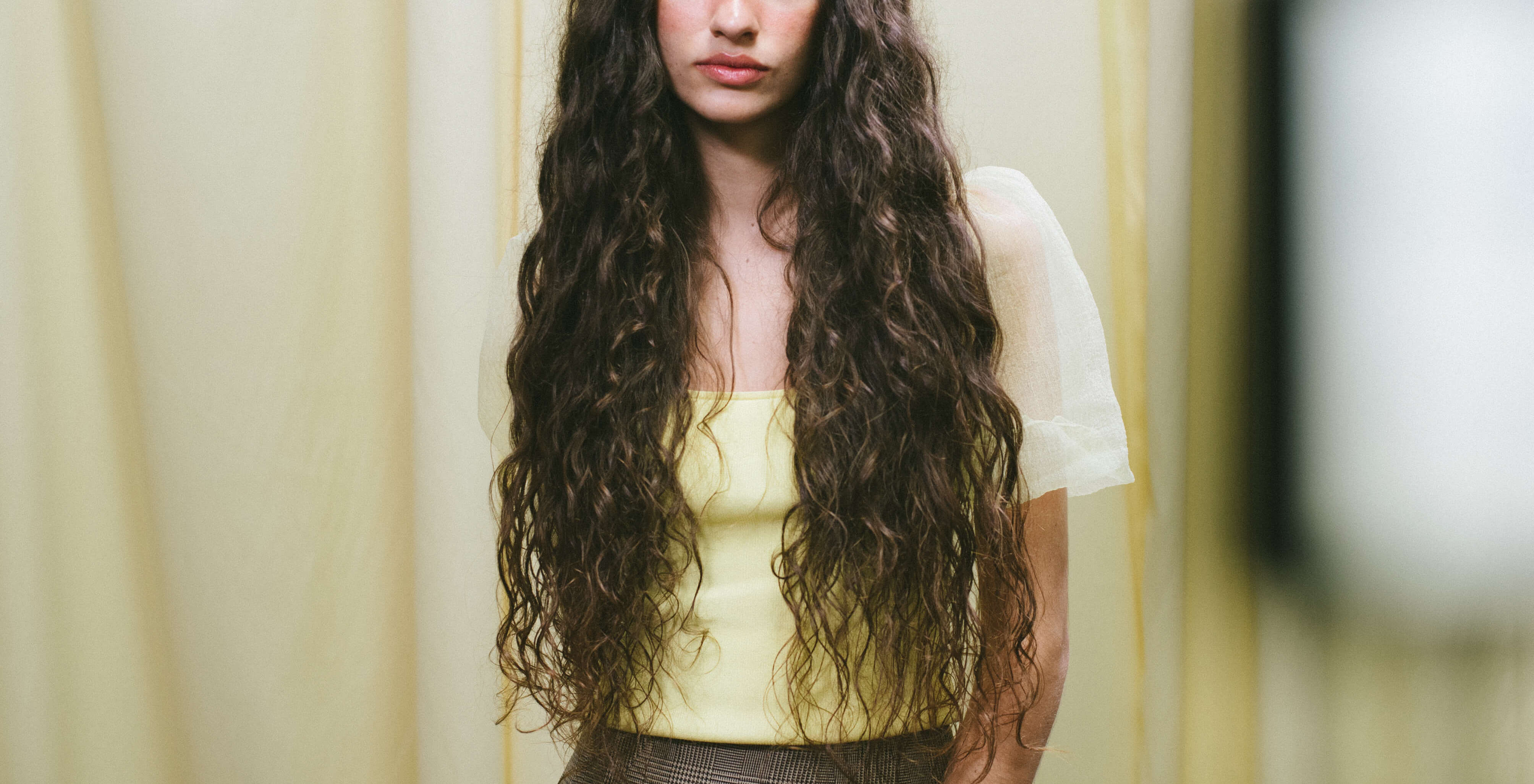 6 Causes for Dry Hair and How to Fix the Problem | The Hair Routine