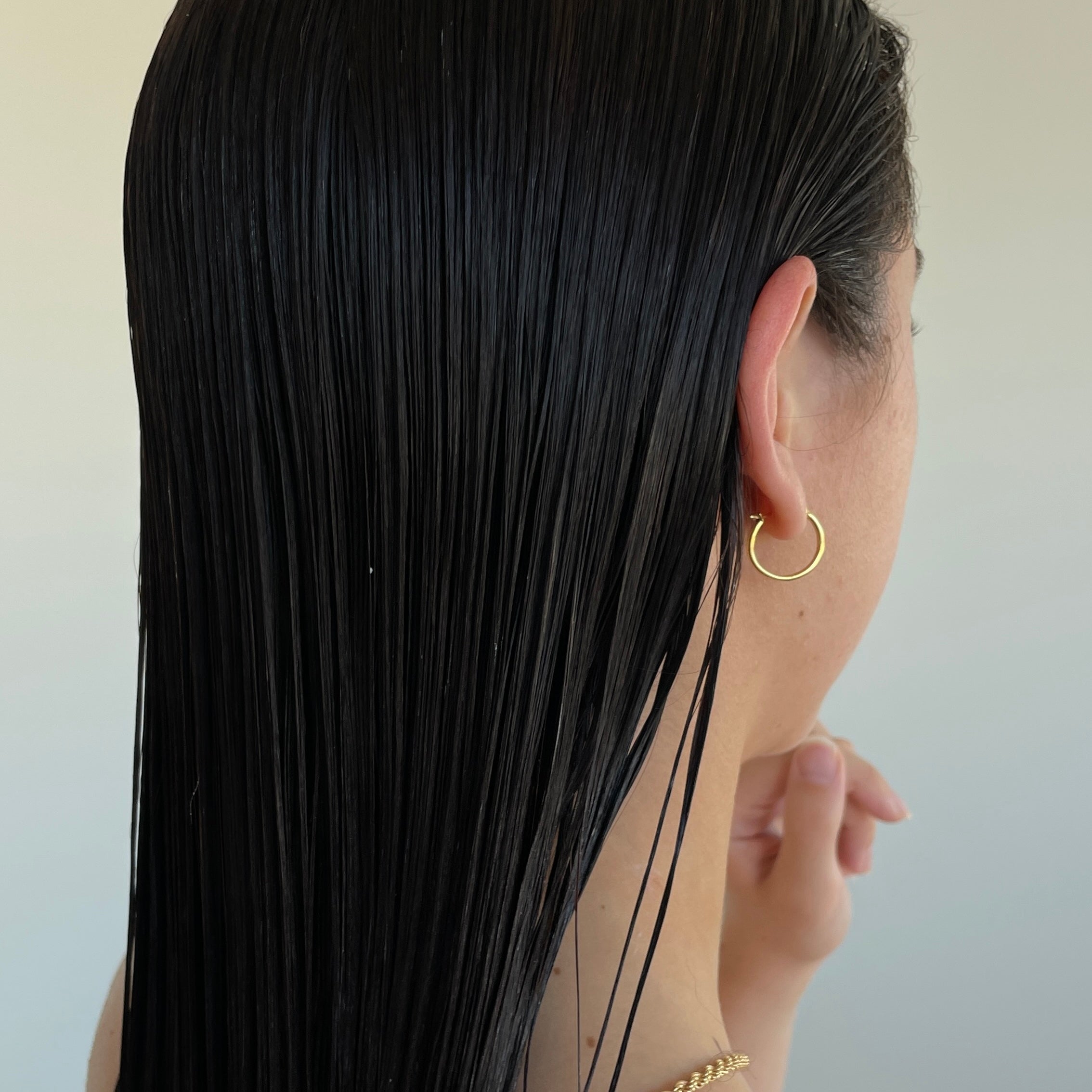 Hot Oil Treatment: What is It and What to Make of It – The Hair Routine